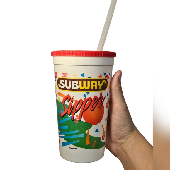 Dining | Vintage 1989 Subway Sipper Plastic Cup With Lid Straw Rare ...